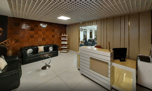 Roots Salon Phase 5, Mohali