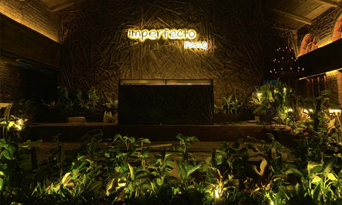 Imperfecto Patio Mayfield Garden, Gurgaon
